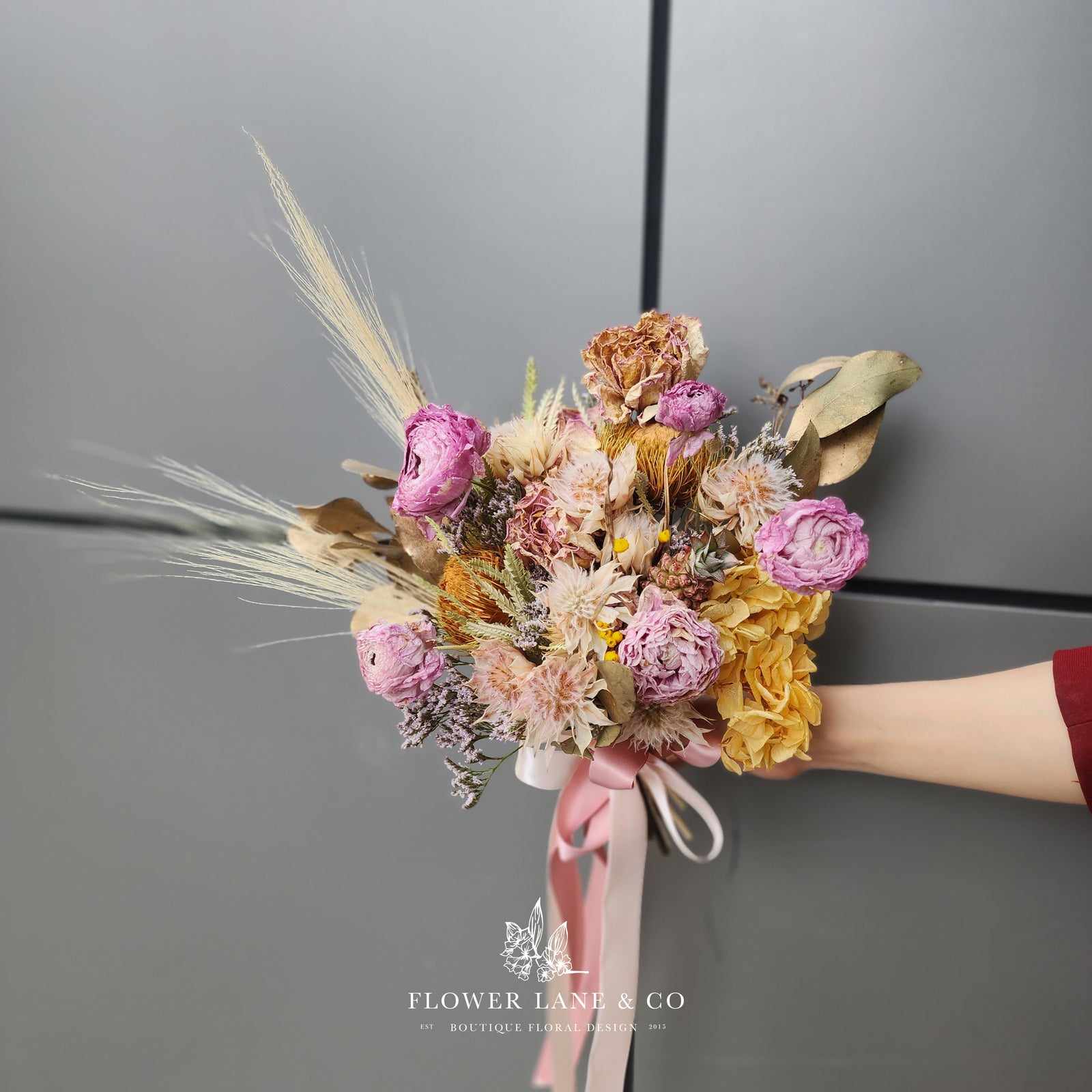 Bouquets – Flower Lane & Co