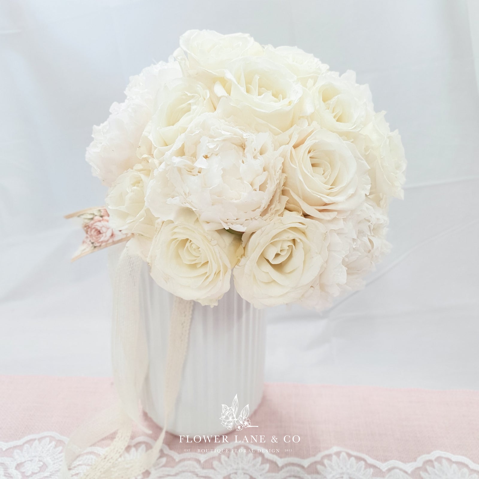 Bouquets – Flower Lane & Co