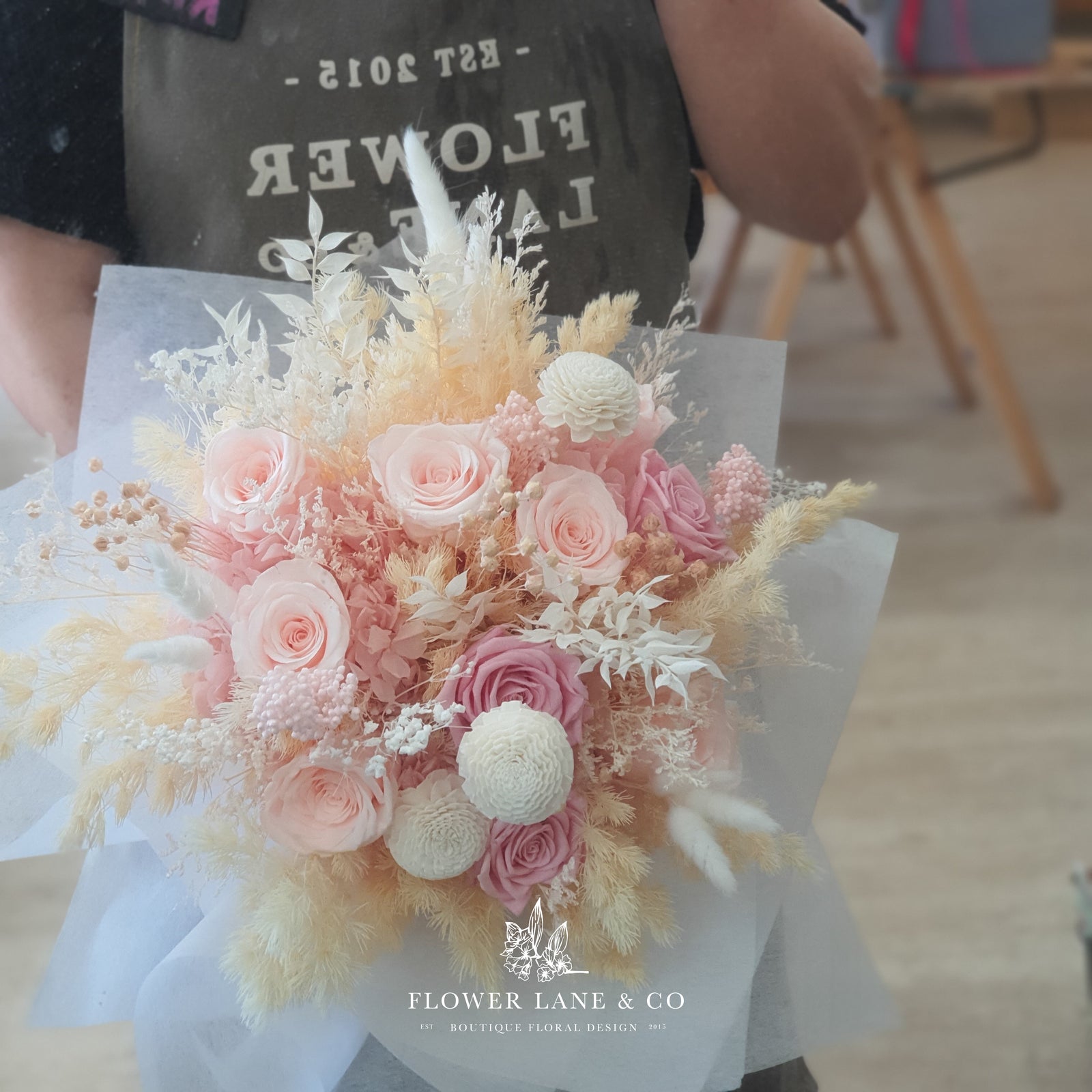 Bouquets – Flower Lane & Co