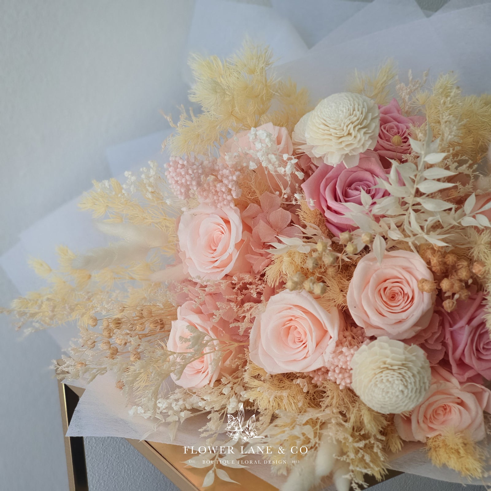 Bouquets – Flower Lane & Co